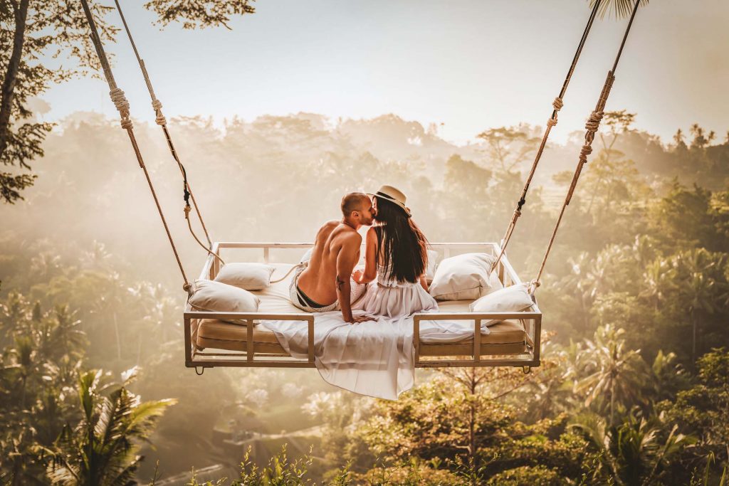 Become CoupleStrong - Couples Therapy, couples counseling